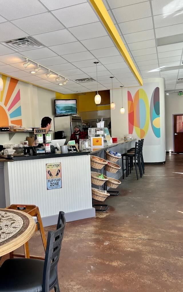 Isle of Palms Restaurants | Tasi - The Smiley Face Cafe & Takeaway